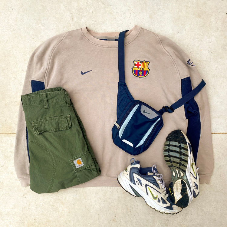 Clout Closet Vintage - Retro Clothing